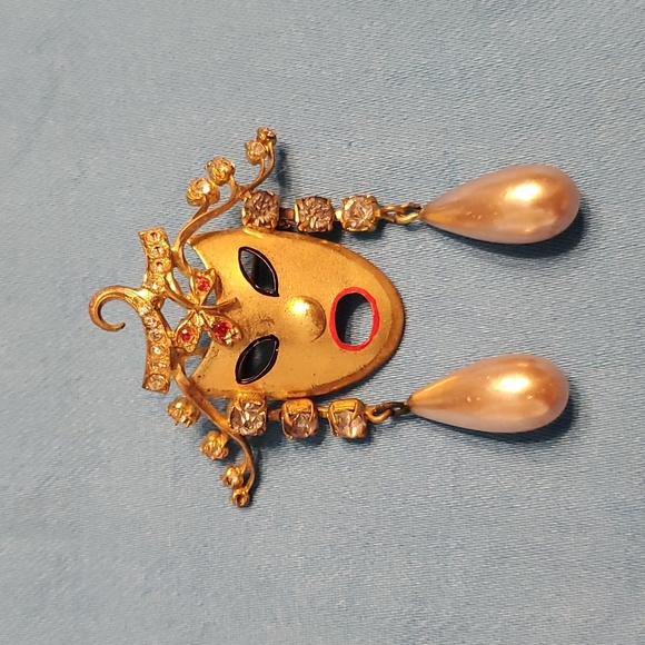 Jewelry | Vintage Theater Mask Brooch | Poshmark